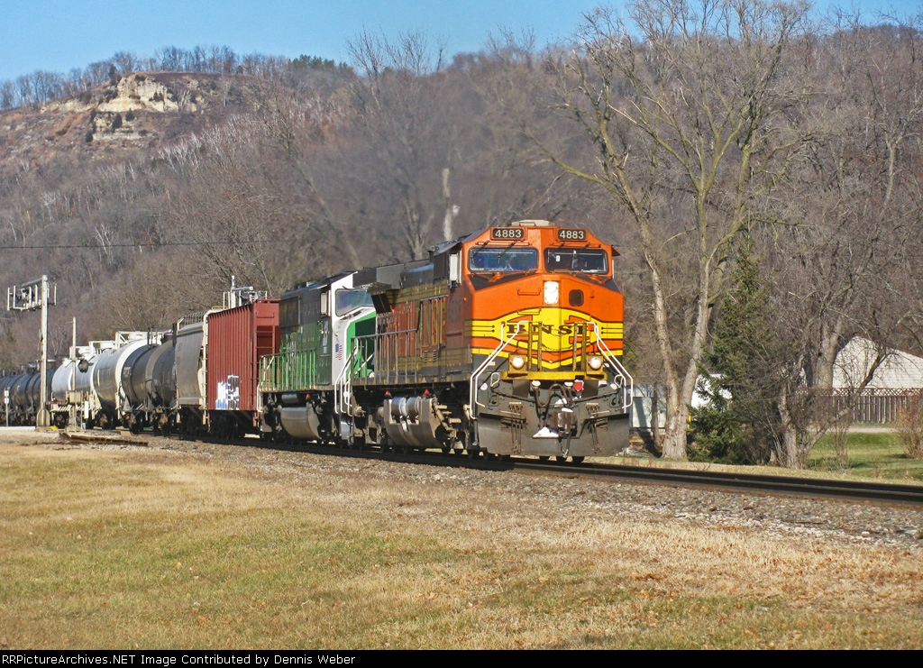 BNSF 4883, BNSF's Aurora Sub.